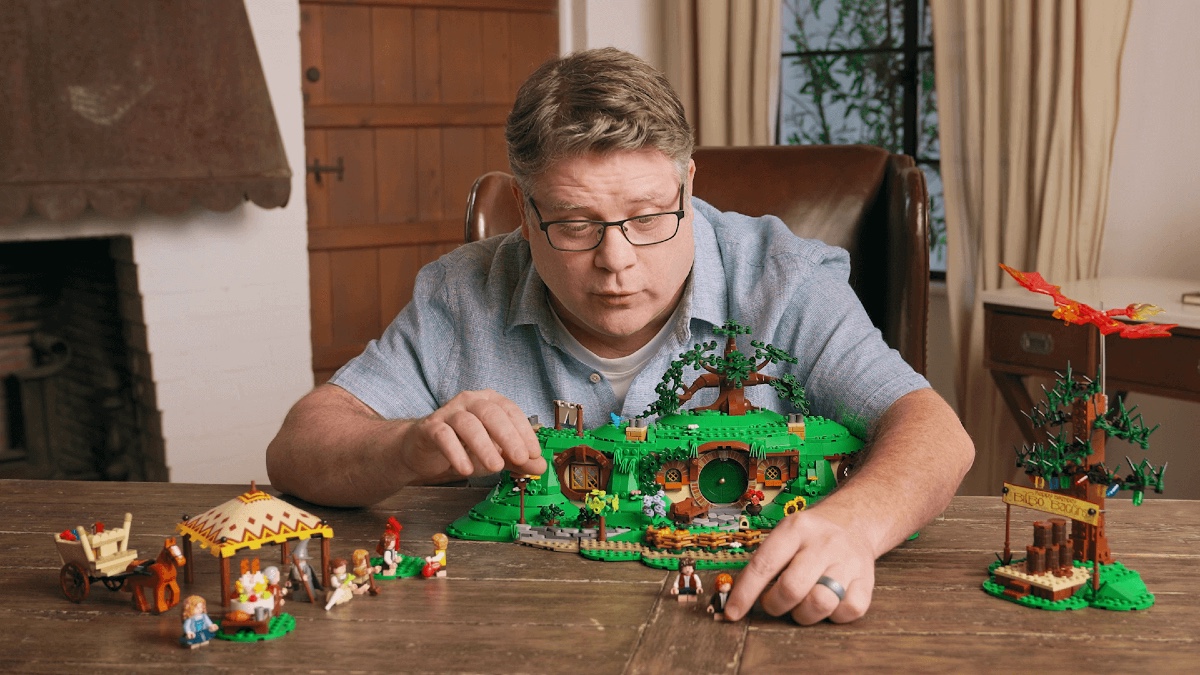 숀 애스틴이 LEGO The Shire에 대해 이야기합니다: '왜 그렇게 재미있었나요?'