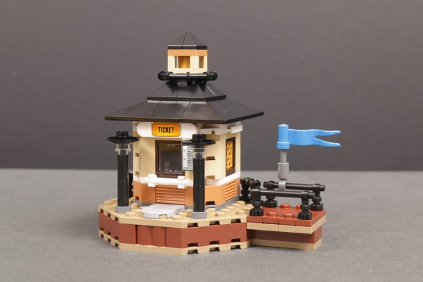 LEGO 5009157 Amelia Ticket Booth gift-with-purchase review