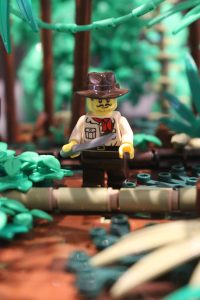 How to build a LEGO jungle – techniques and parts