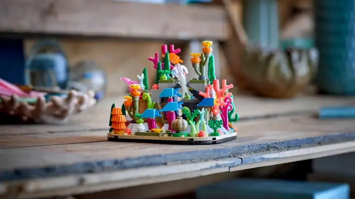 Don't miss double LEGO Insiders points on select sets and gift