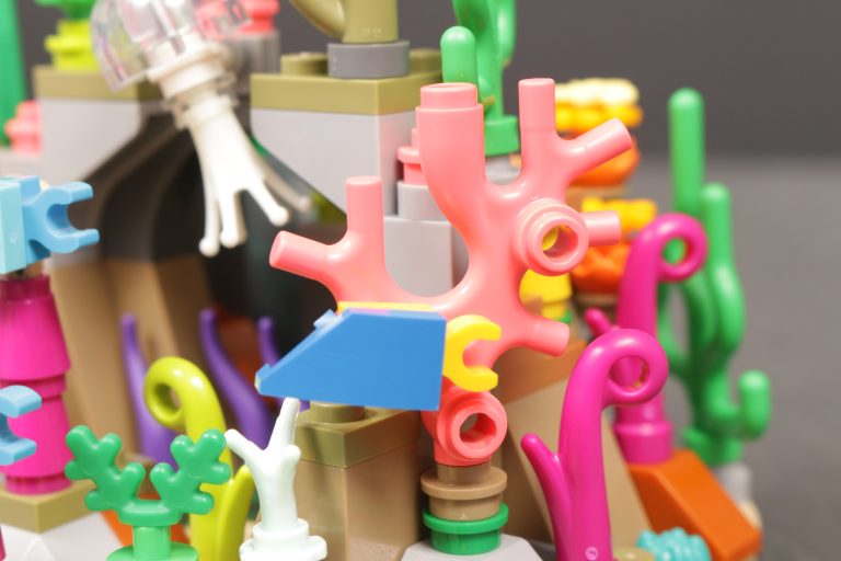 LEGO 40783 Coral Reef Diorama gift-with-purchase review