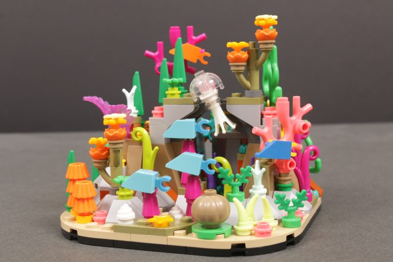 LEGO 40783 Coral Reef Diorama gift-with-purchase review