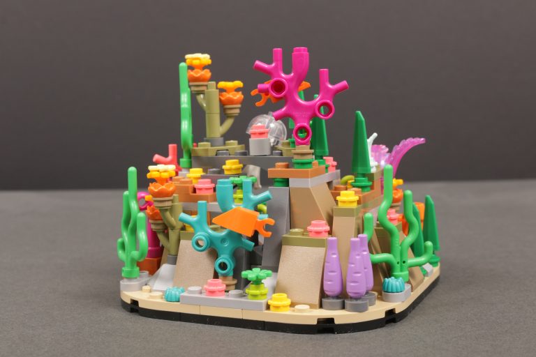 LEGO 40783 Coral Reef Diorama gift-with-purchase review