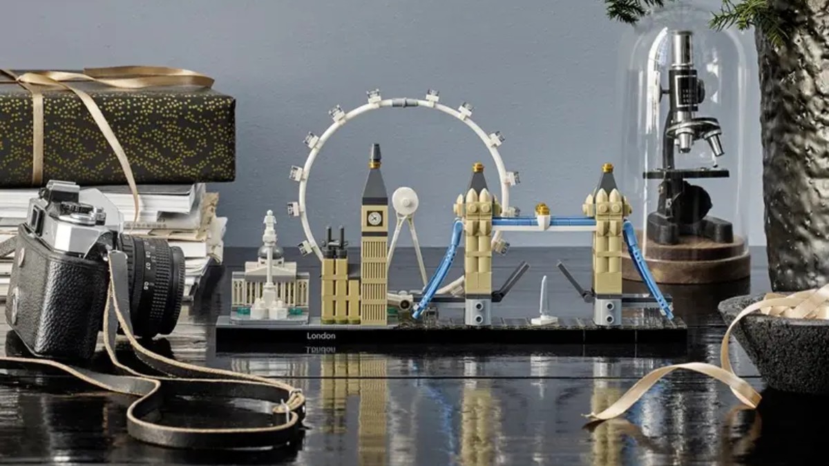 LEGO Architecture must pick between old favourites or something ...