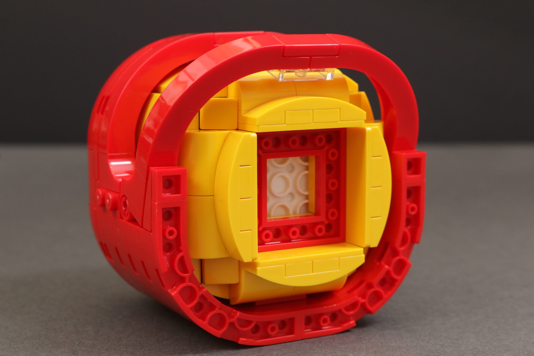 LEGO 40819 Up-Scaled Racing Driver Minifigure review