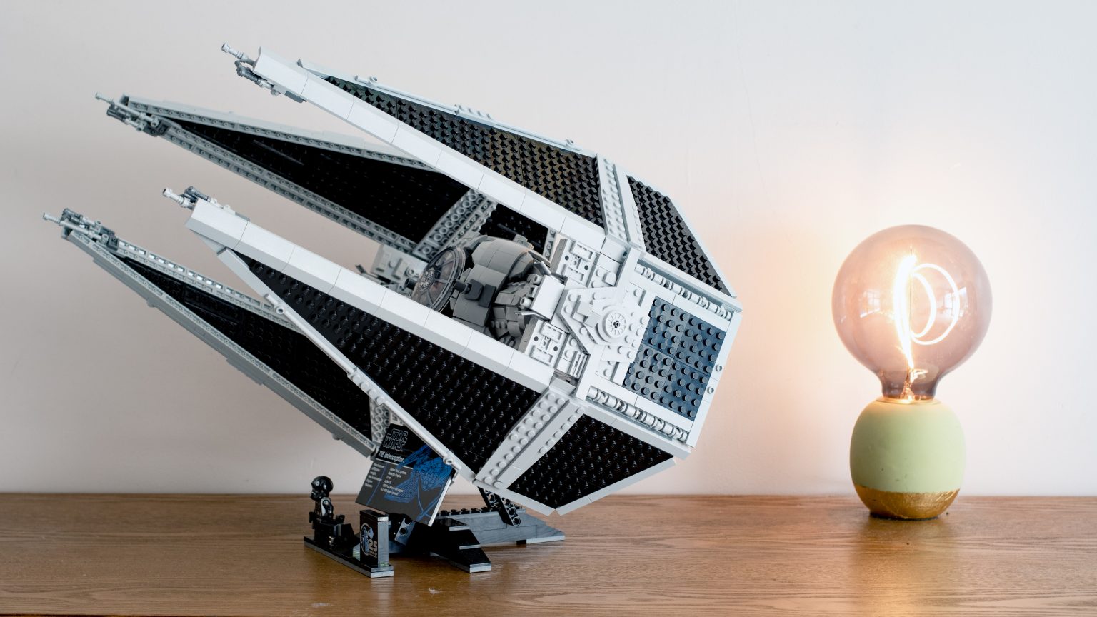 LEGO Star Wars UCS 75382 TIE Interceptor review
