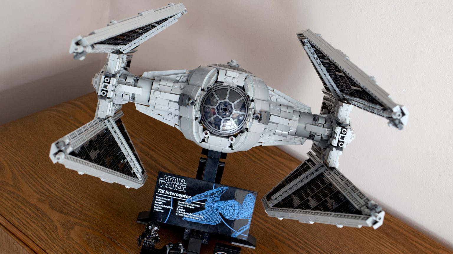 LEGO Star Wars UCS 75382 TIE Interceptor review