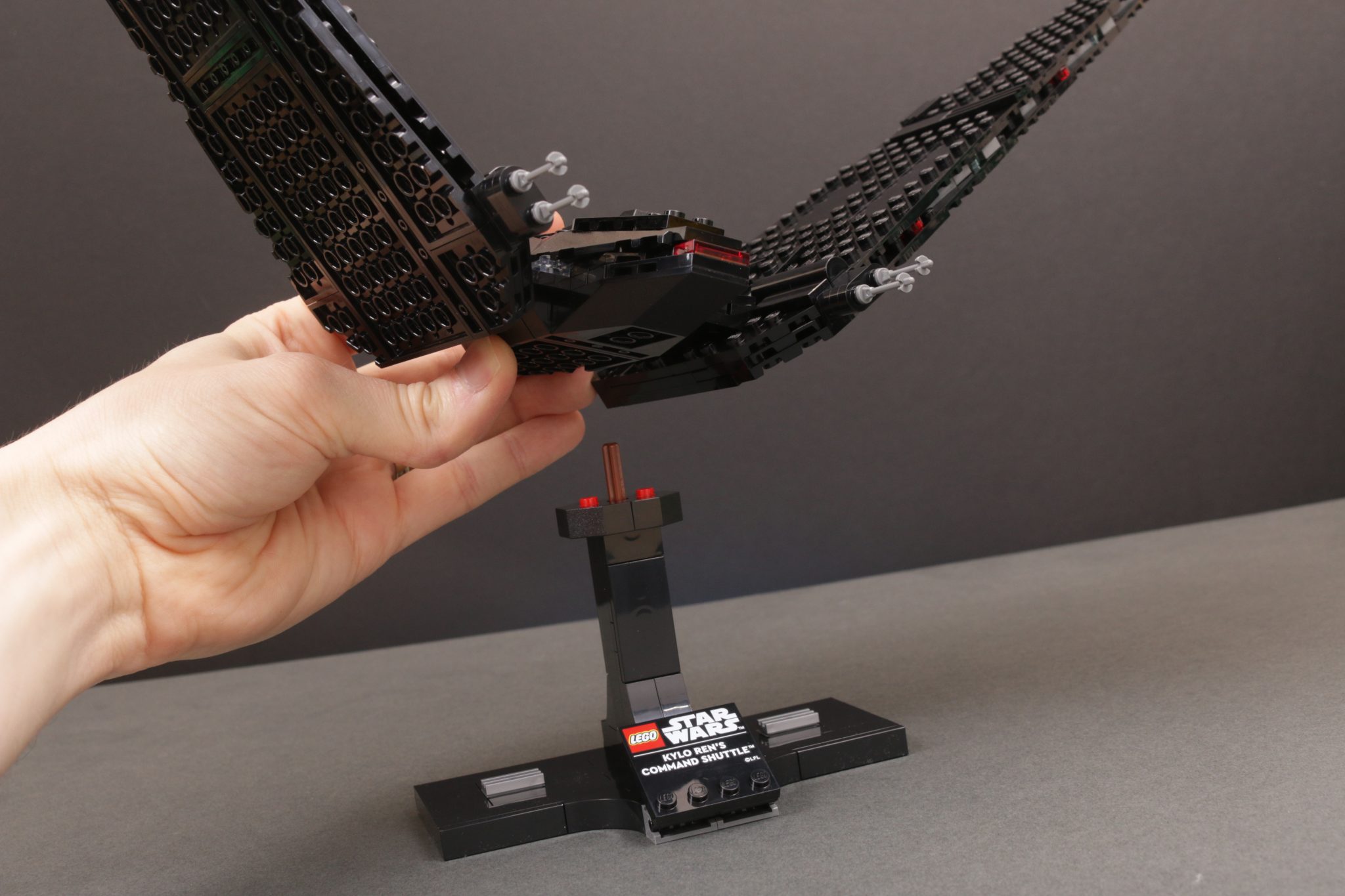LEGO Star Wars 75406 Kylo Ren’s Command Shuttle review