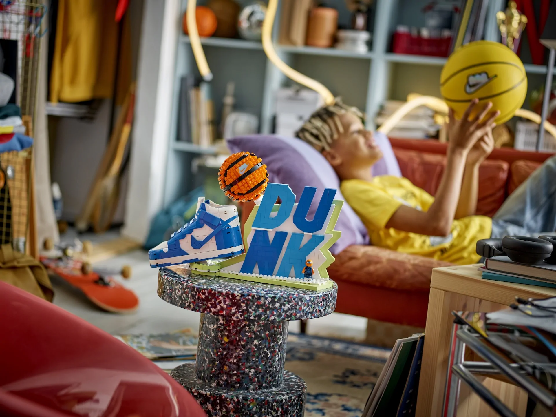 LEGO 43008 Nike Dunk buildable shoe officially revealed