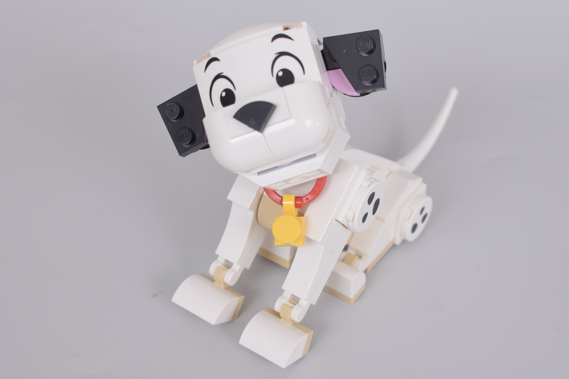 LEGO Disney Lucky & Penny 101 Dalmatians Puppies review