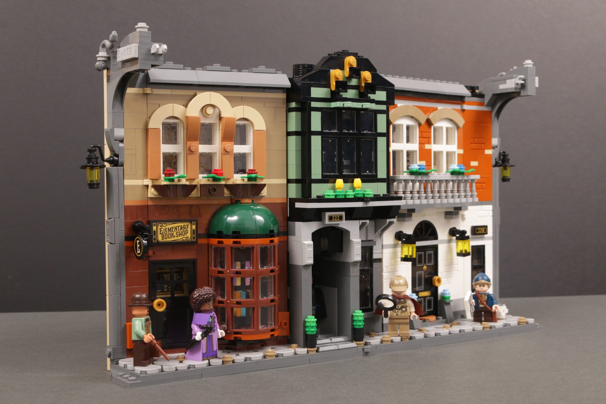 LEGO book nooks compared, from The Lord of the Rings to Harry Potter