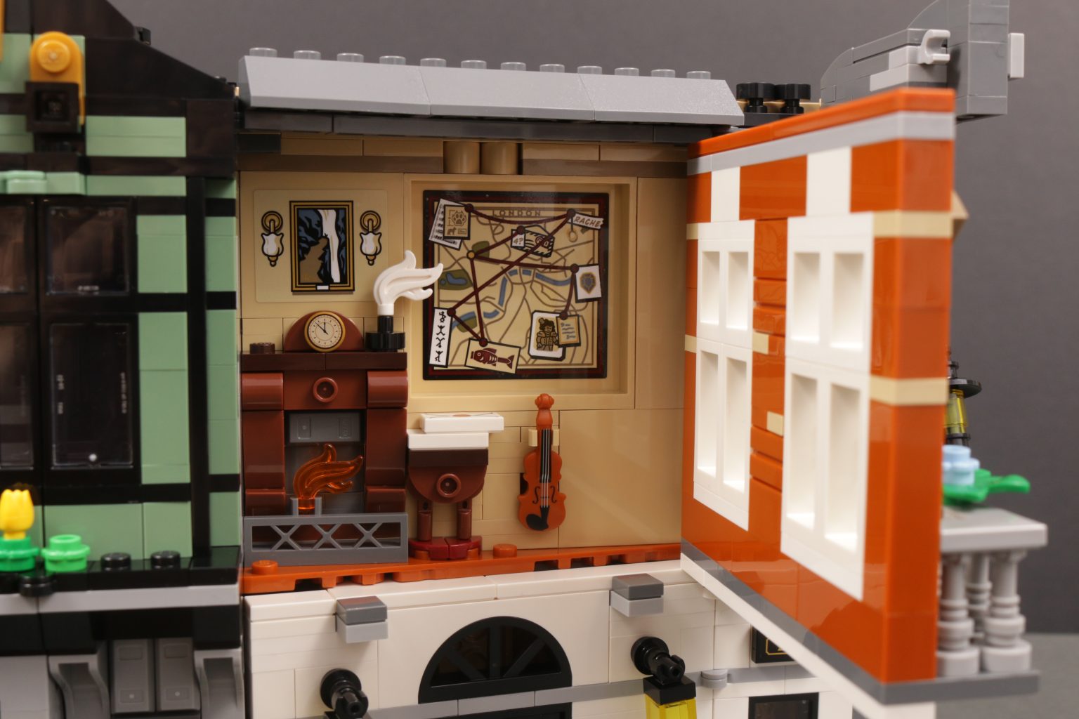 LEGO book nooks compared, from The Lord of the Rings to Harry Potter