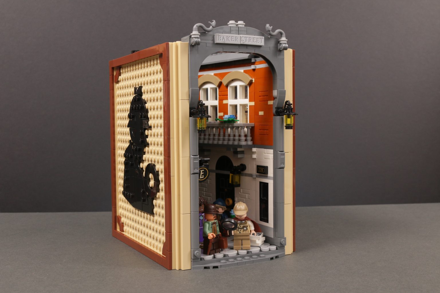 LEGO book nooks compared, from The Lord of the Rings to Harry Potter