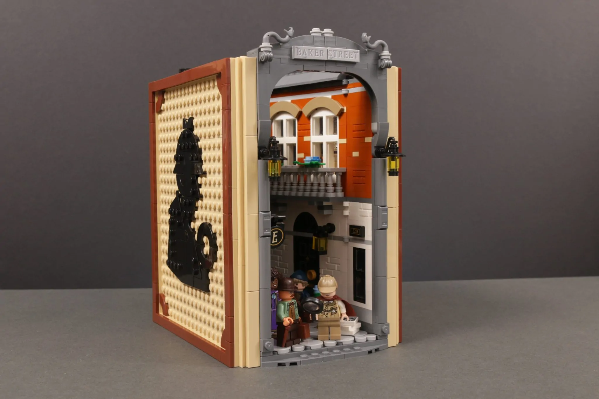LEGO book nooks compared, from The Lord of the Rings to Harry Potter