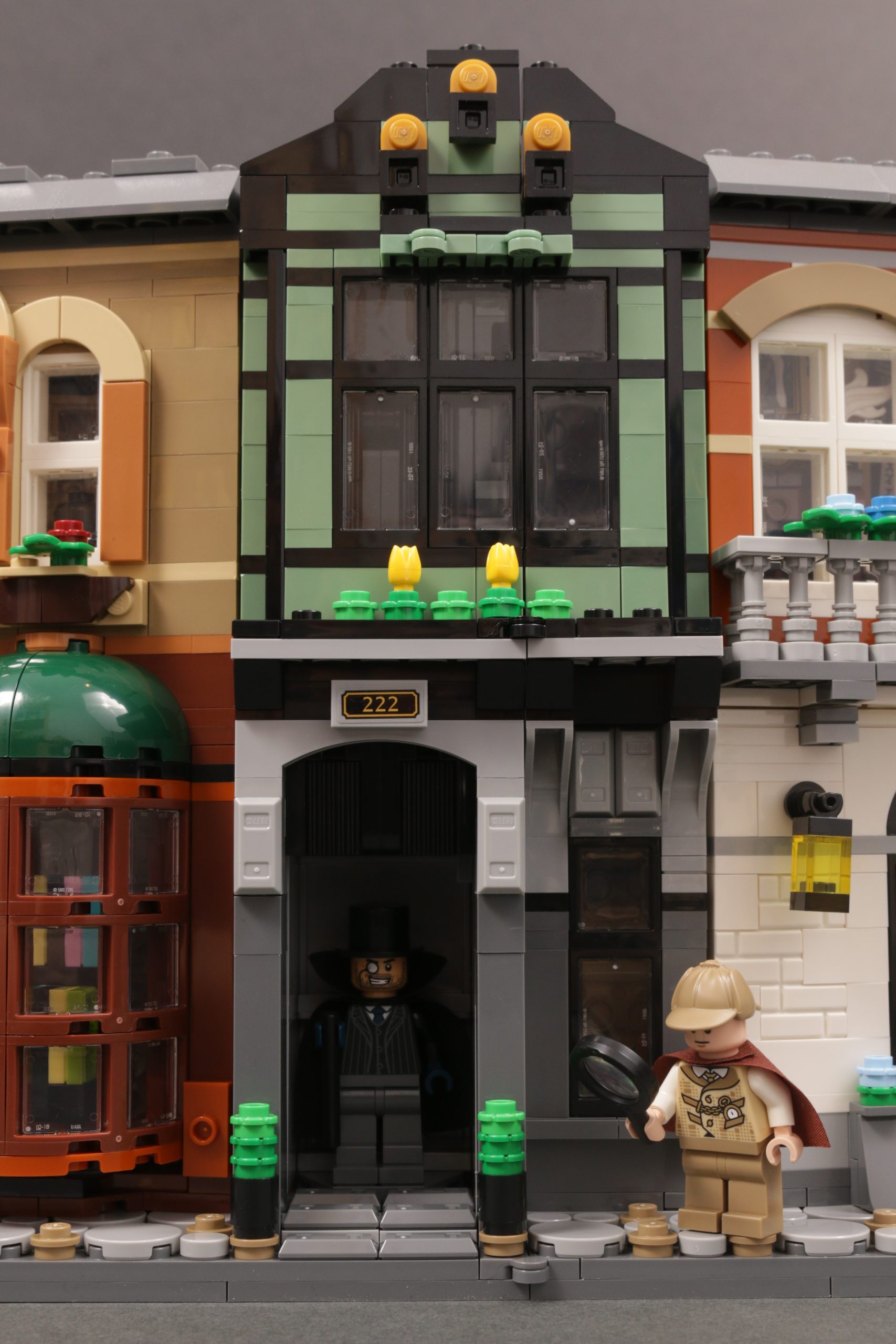 LEGO Icons 10351 Sherlock Holmes Book Nook review