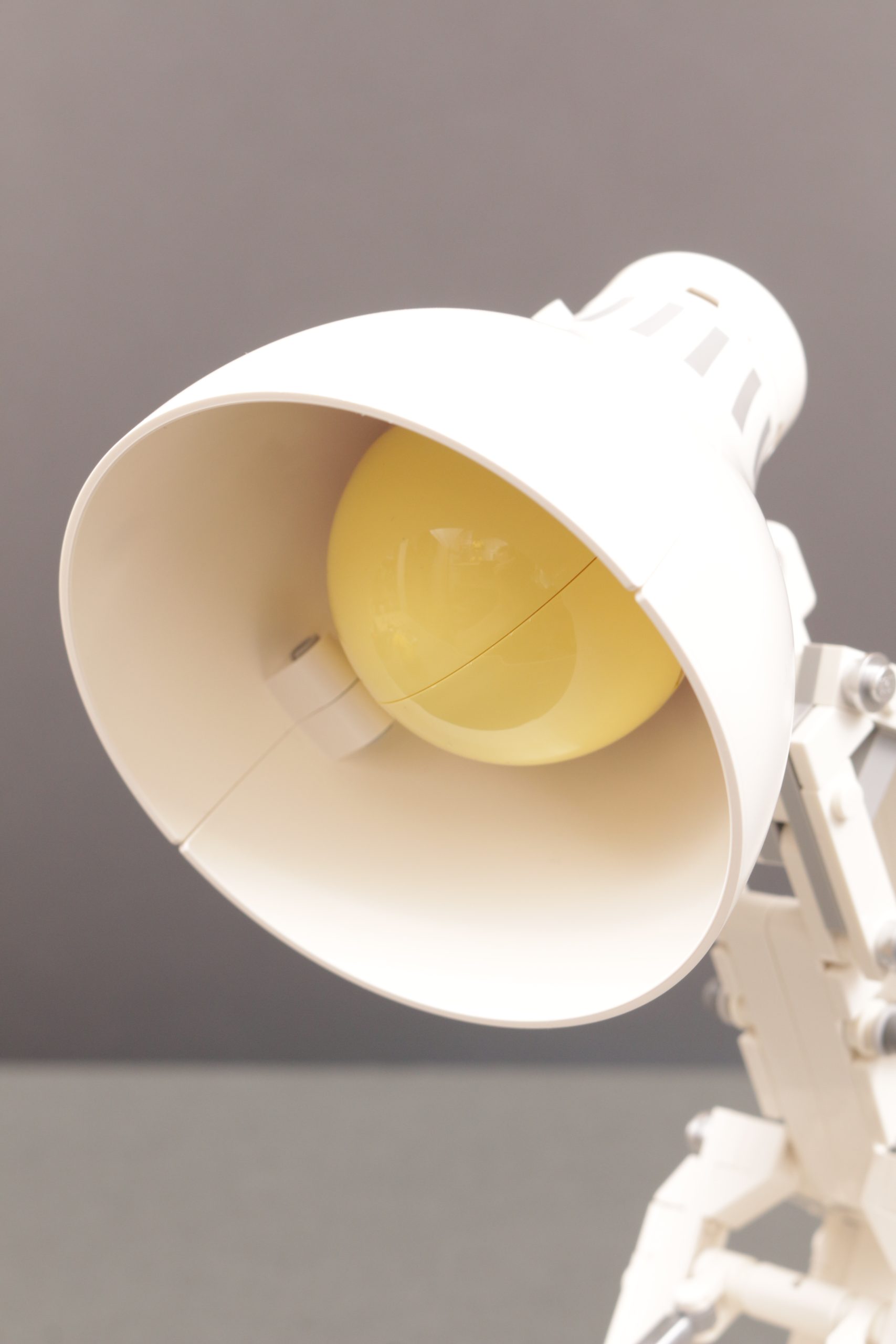 LEGO Pixar Lamp debuts a new element, but that's not the last we'll see ...
