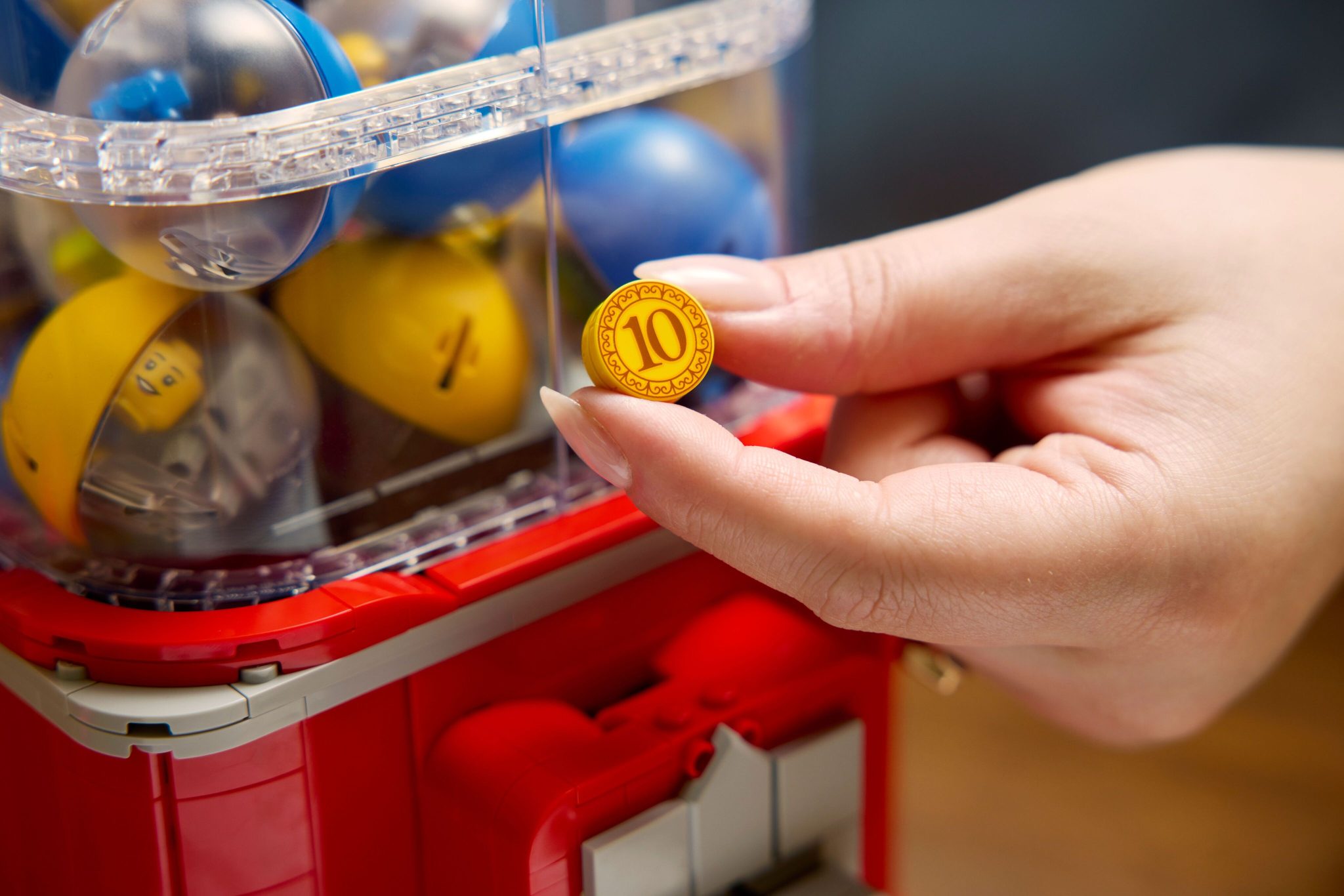 LEGO Ideas 21358 Minifigure Vending Machine revealed