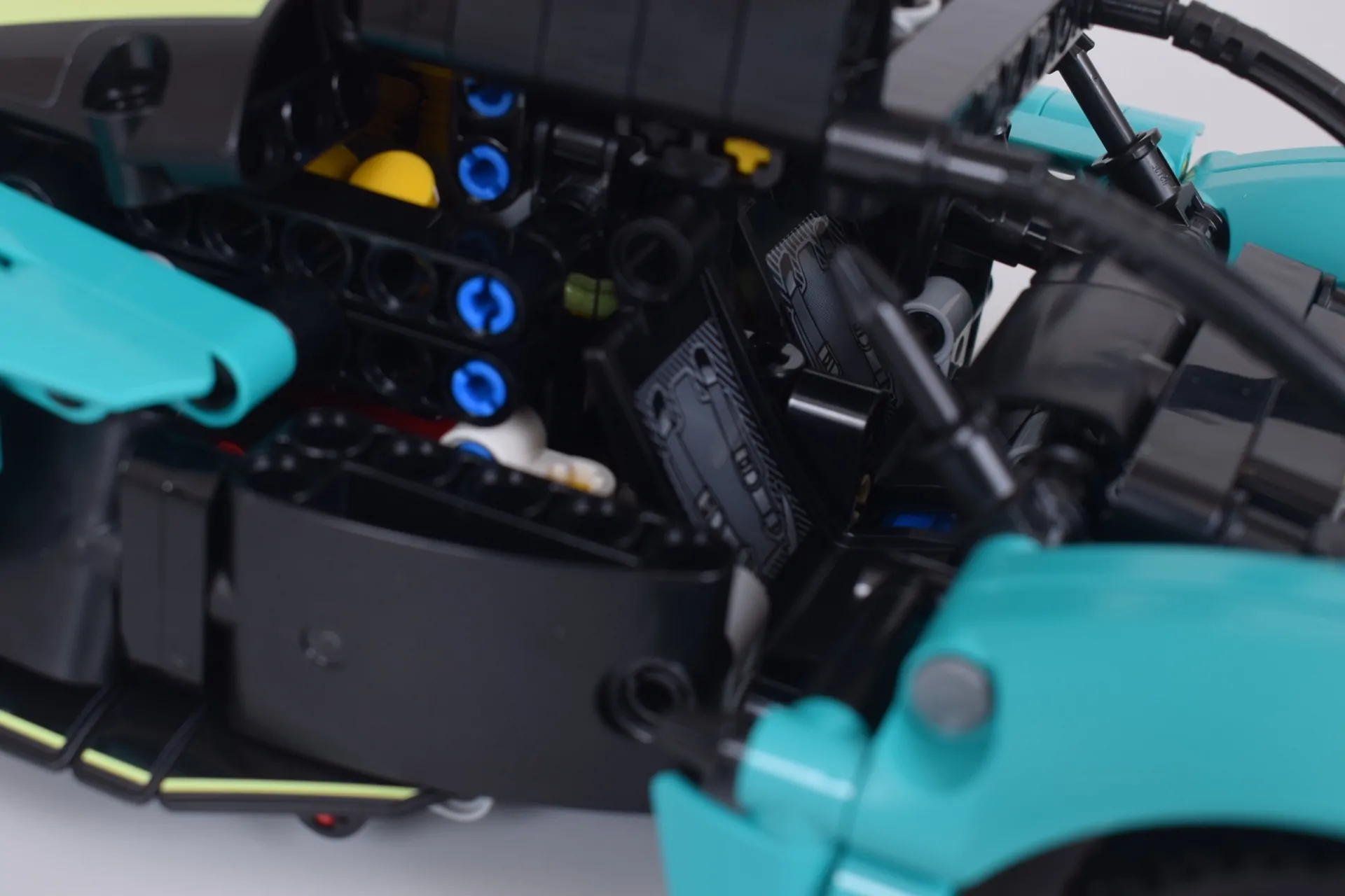 LEGO Technic 42208 Aston Martin Valkyrie review and gallery