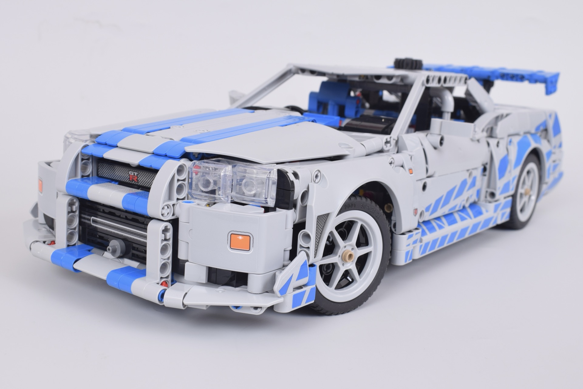 LEGO Technic 42210 2 Fast 2 Furious Nissan Skyline review