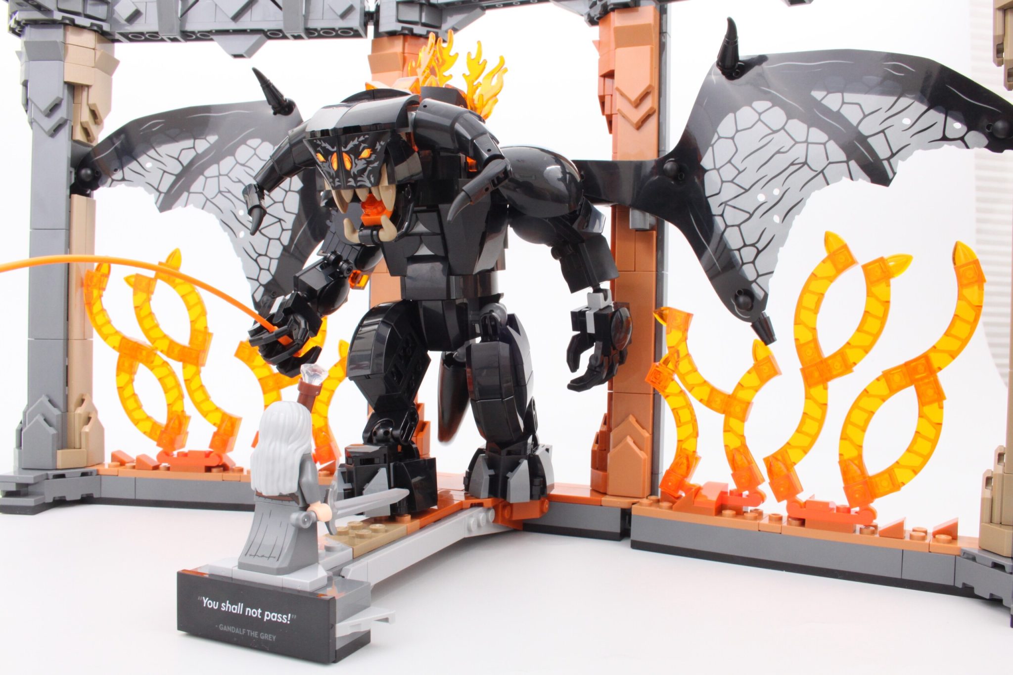 LEGO 10367 The Lord of the Rings: Balrog Book Nook review