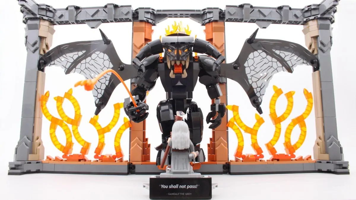 LEGO 10367 The Lord of the Rings: Balrog Book Nook review