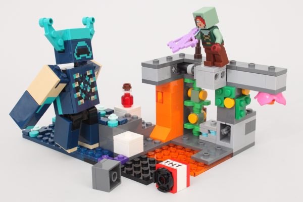 LEGO Minecraft 21274 The Warden Encounter review