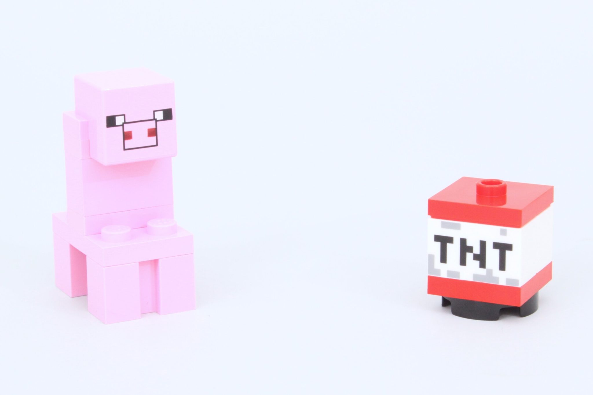 LEGO Minecraft 21276 The Creeper review and gallery