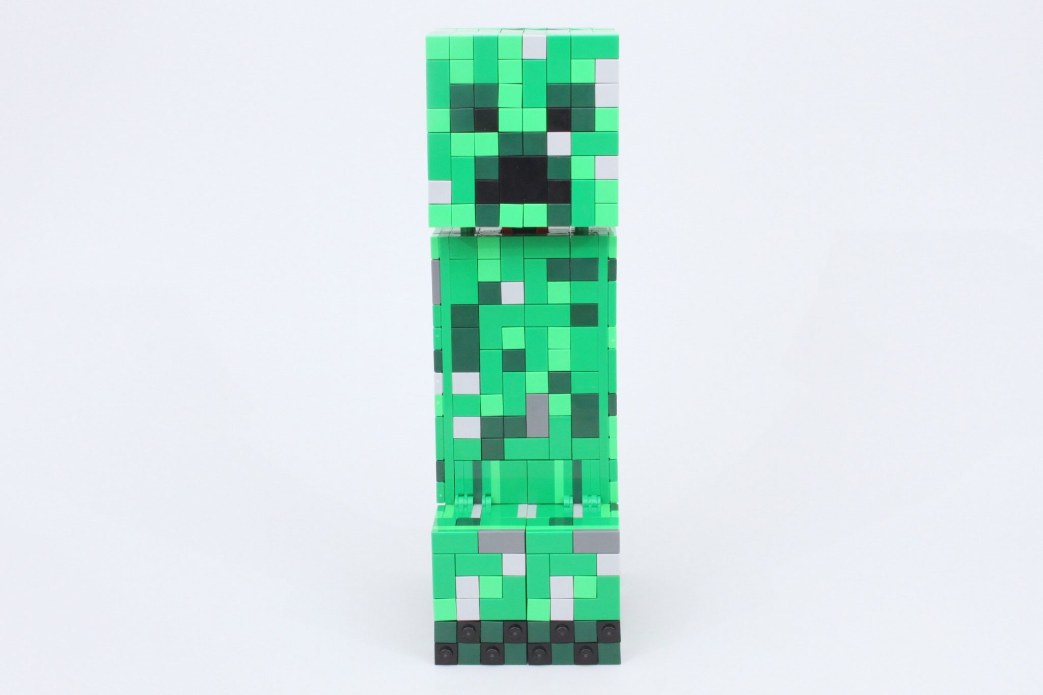 LEGO Minecraft 21276 The Creeper review and gallery