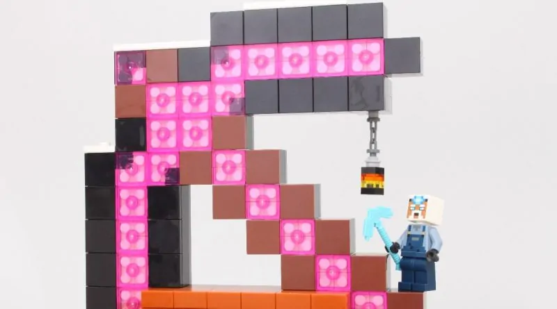 LEGO Minecraft 21277 The Pickaxe Mine review