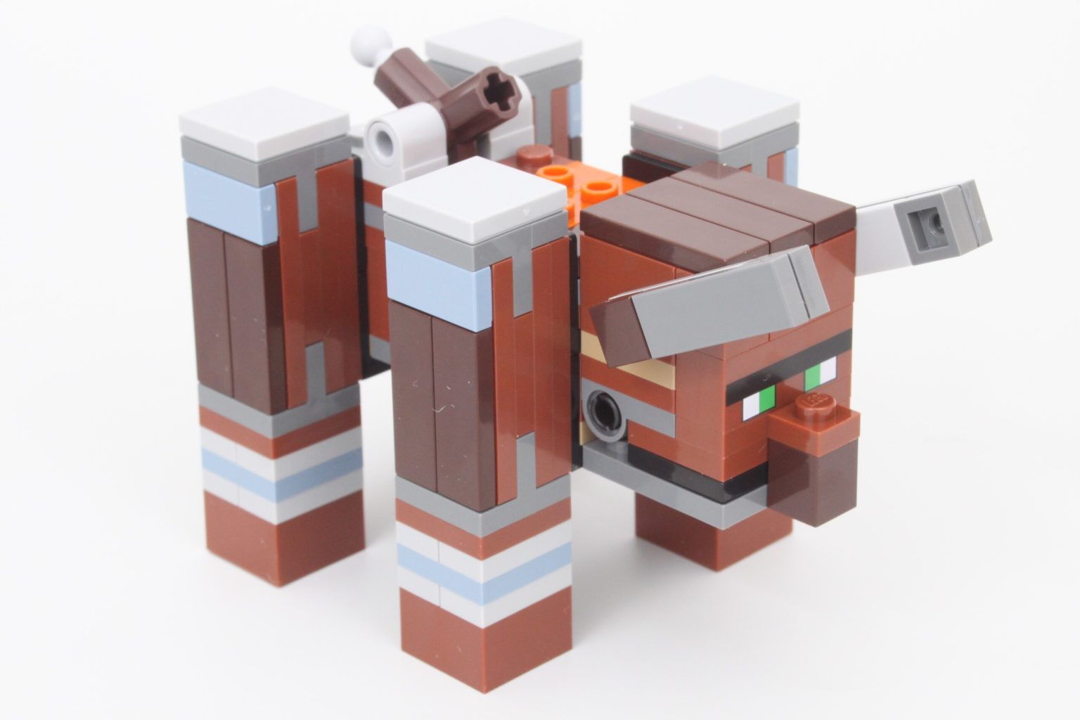 LEGO Minecraft 21278 The Pillager Outpost and Ravager review