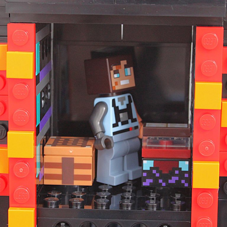 LEGO Minecraft 21279 The Enderman Tower review