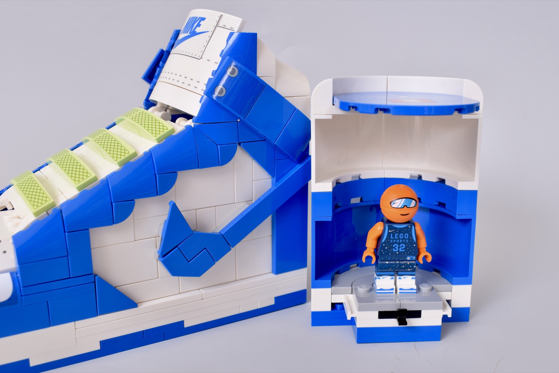 LEGO 43008 Nike Dunk review, verdict and gallery