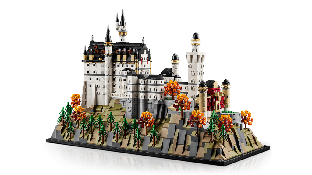 Three details with bigger stories in LEGO Architecture Neuschwanstein ...