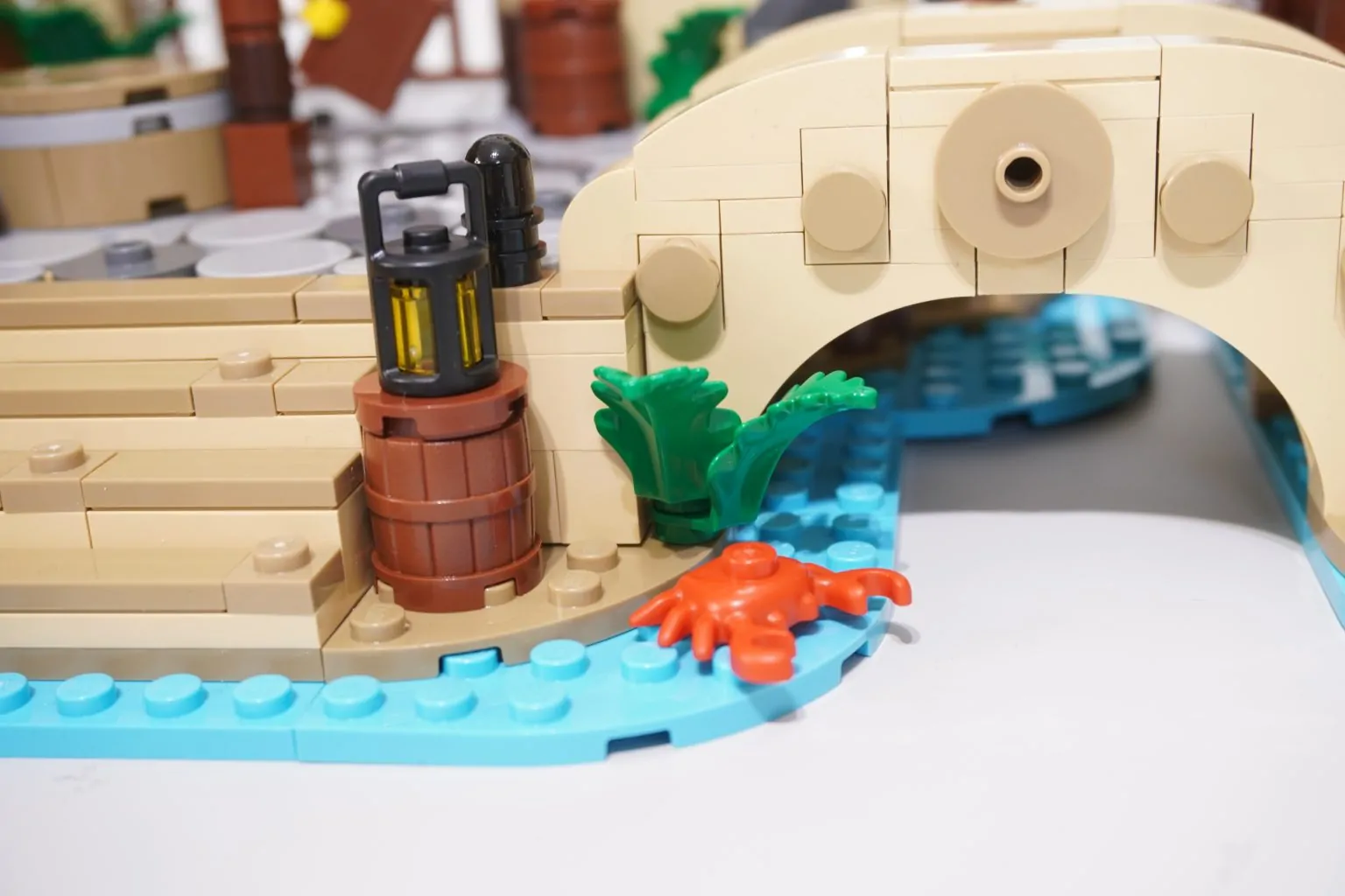 LEGO BrickLink 910053 The Thieves of Tortuga review