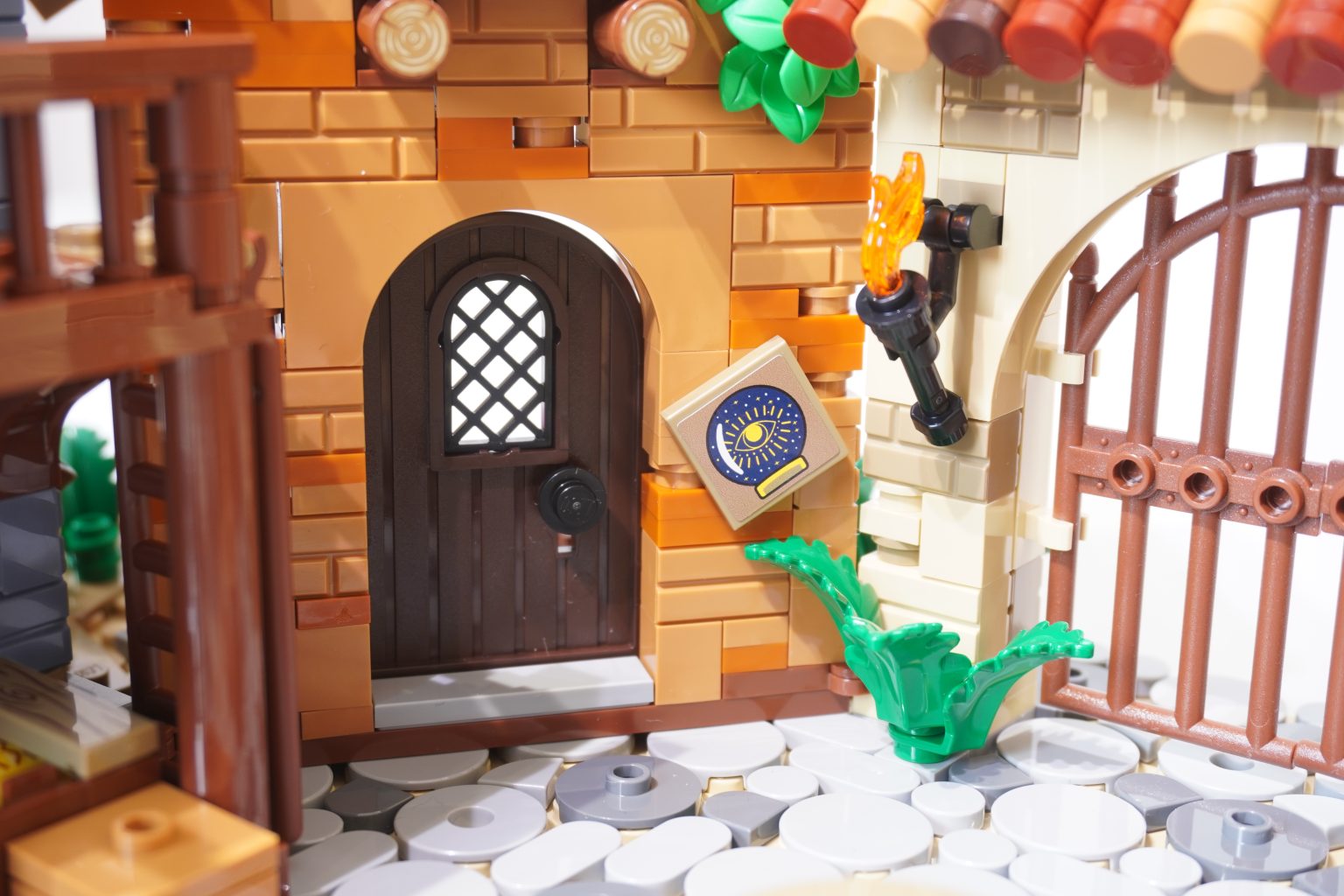 LEGO BrickLink 910053 The Thieves of Tortuga review