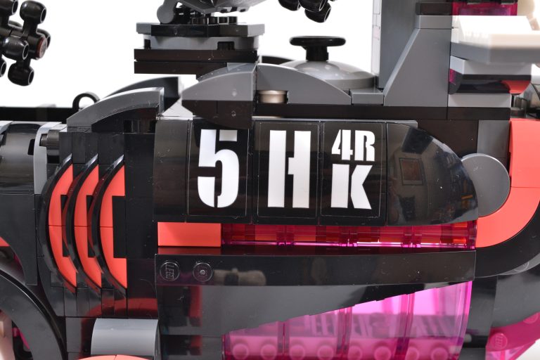 LEGO DREAMZzz 71500 Nightmare Shark Submarine review