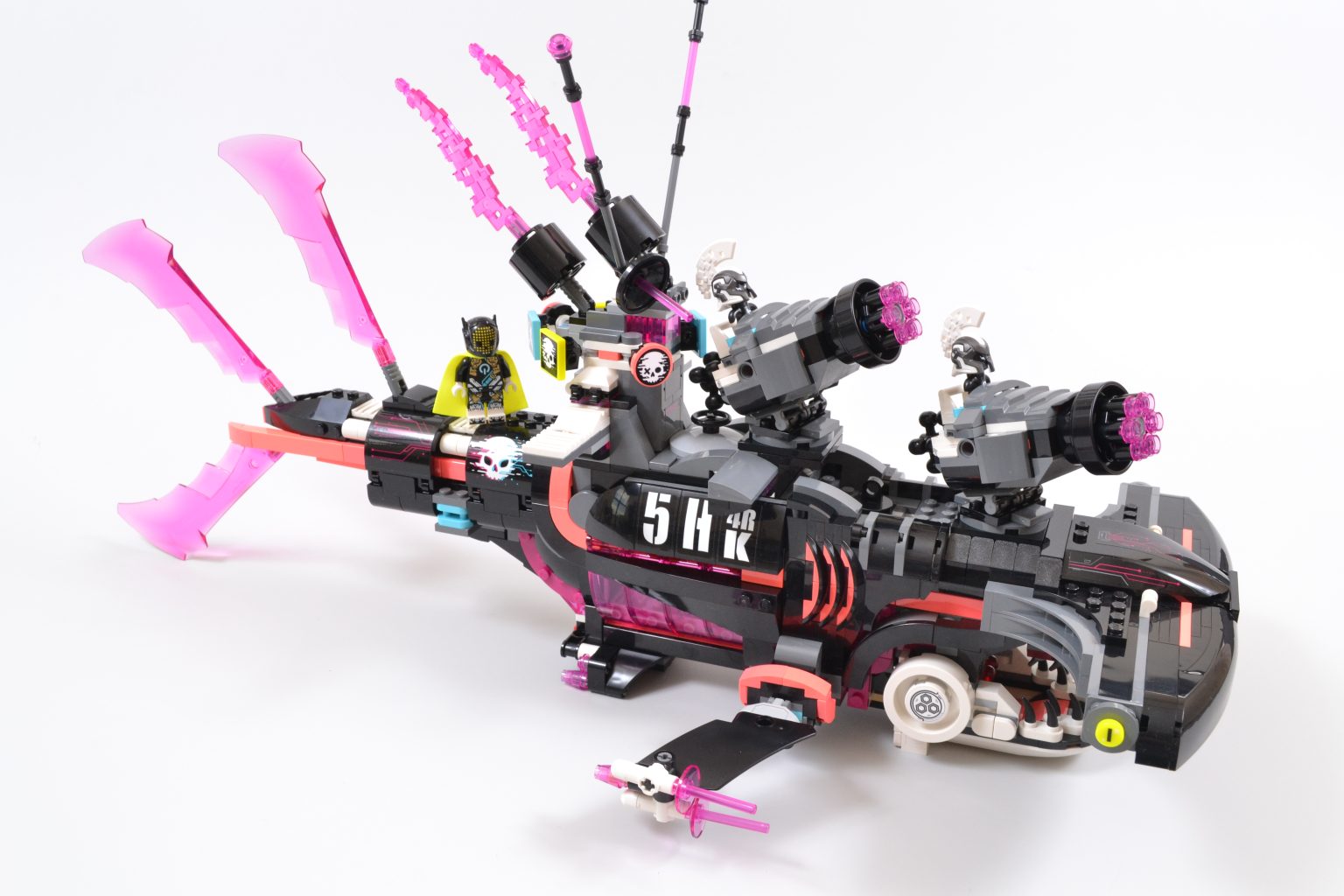 LEGO DREAMZzz 71500 Nightmare Shark Submarine review