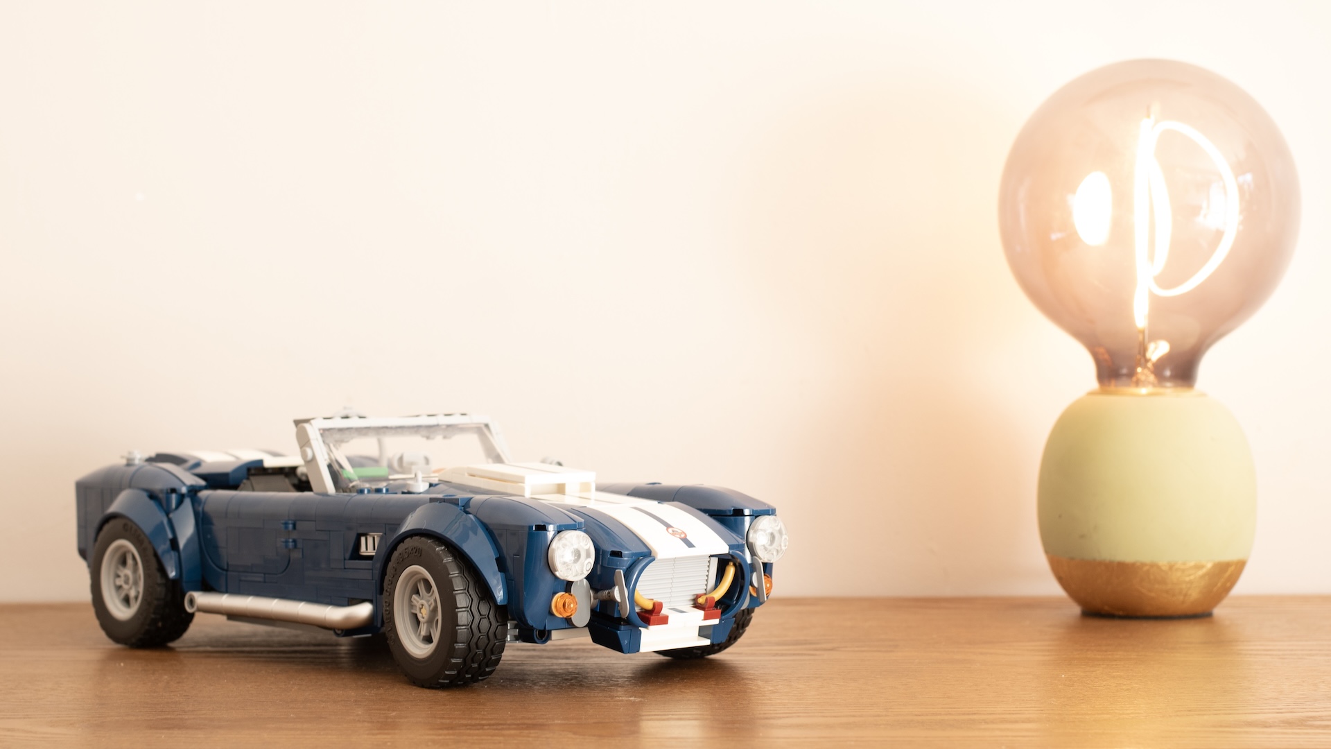 LEGO Icons 10357 Shelby Cobra 427 S/C review