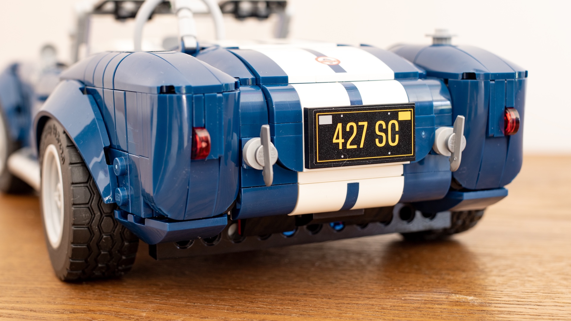 LEGO Icons 10357 Shelby Cobra 427 S/C review