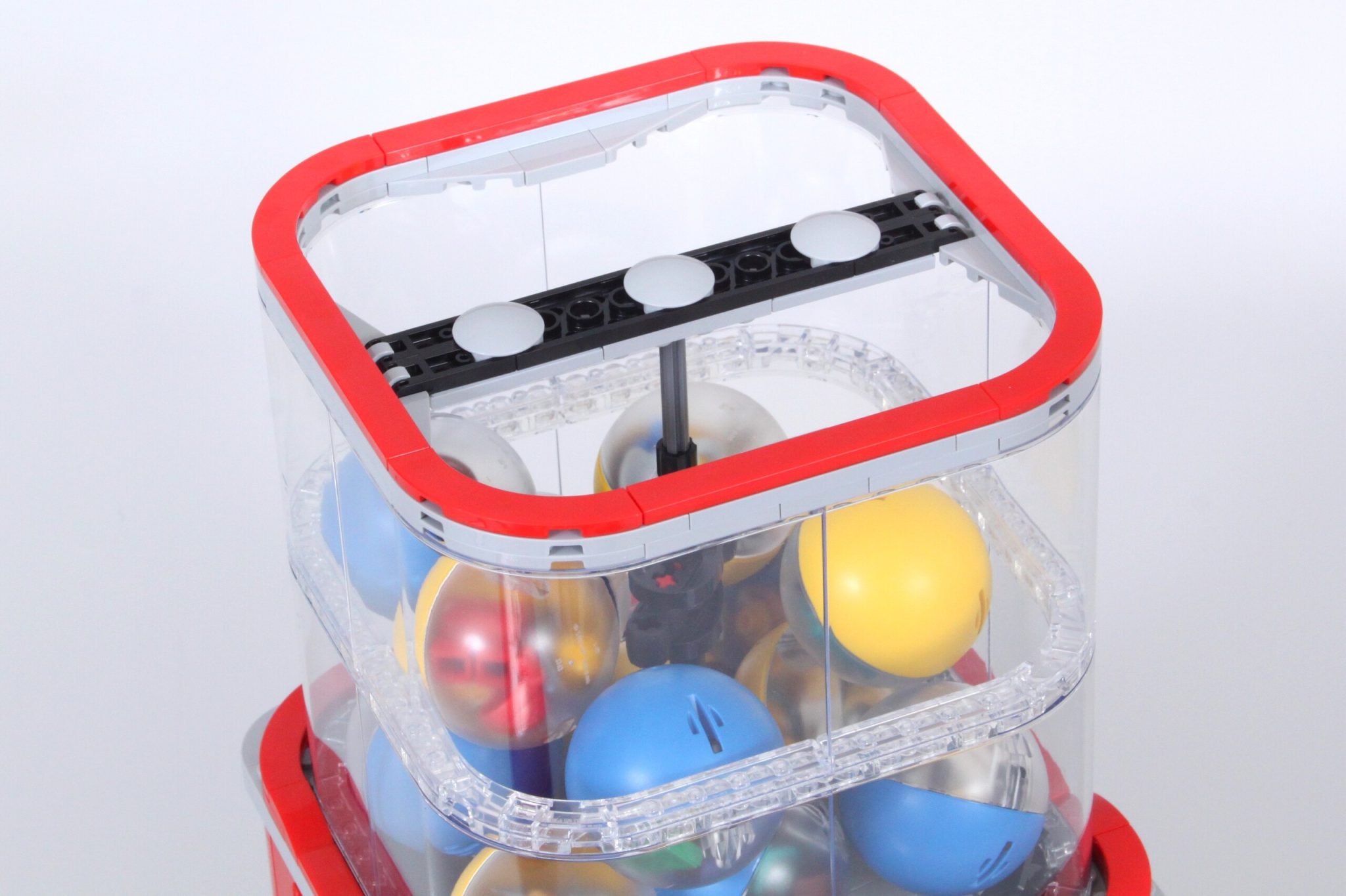 LEGO Ideas 21358 Minifigure Vending Machine review