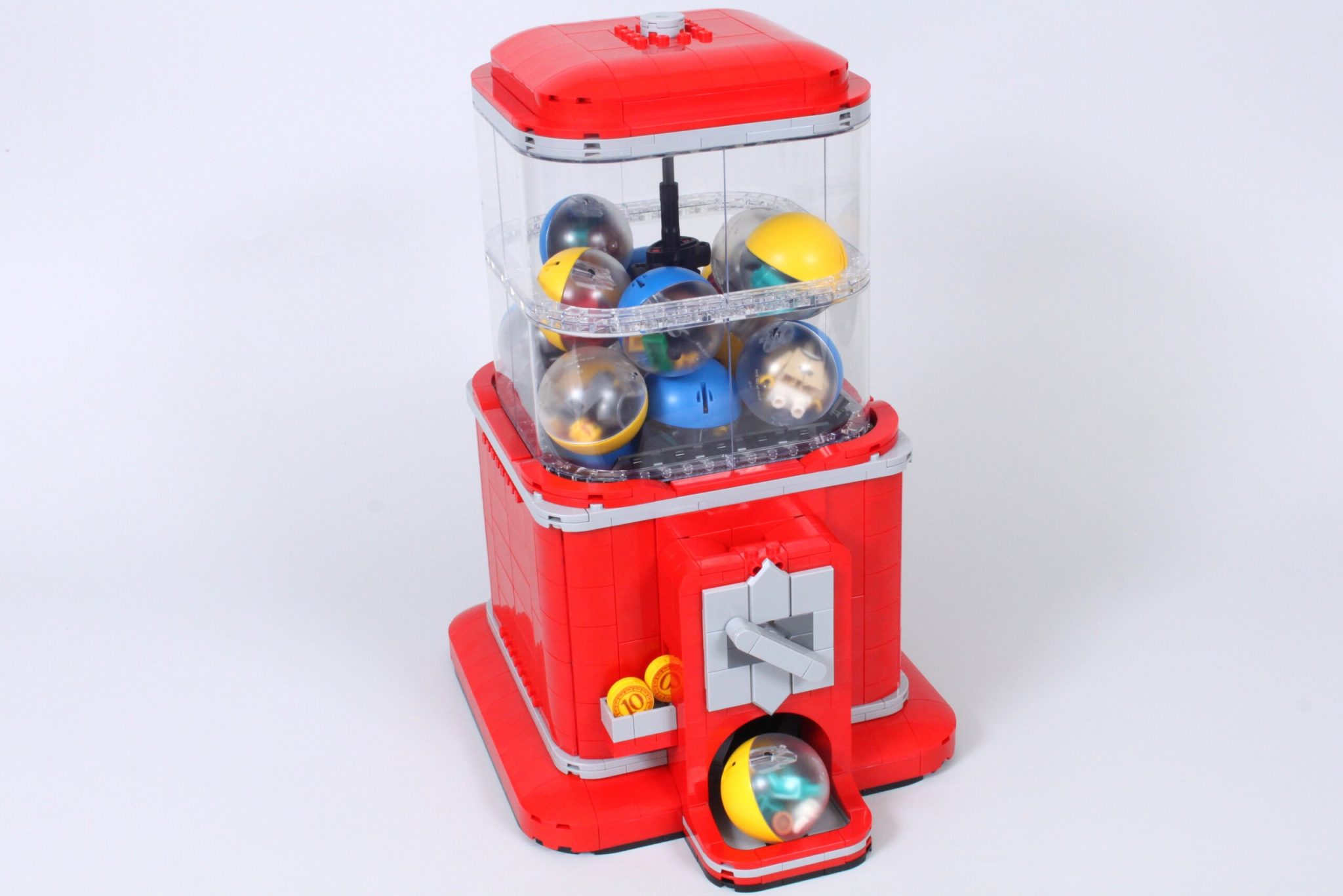 LEGO Ideas 21358 Minifigure Vending Machine review