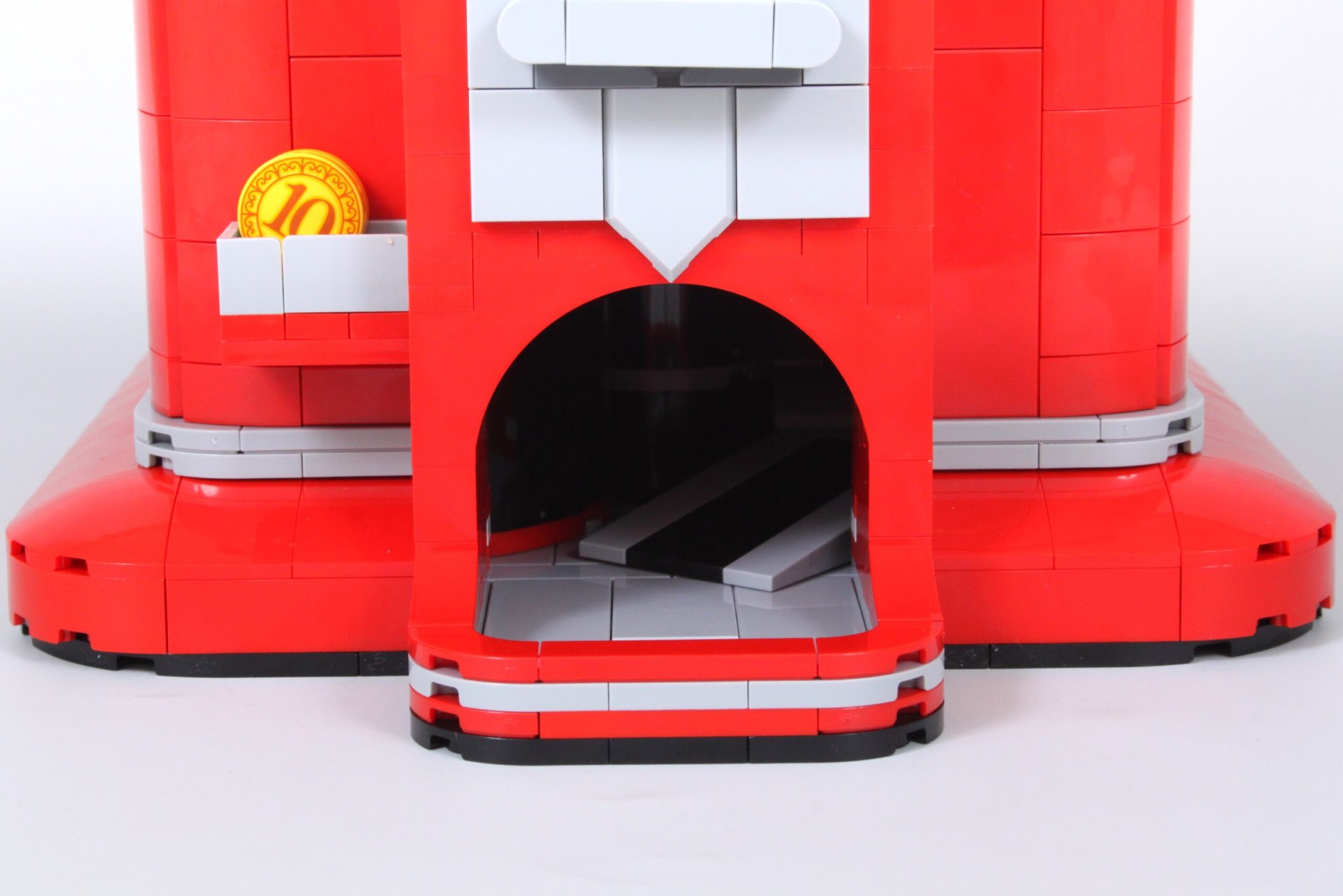 LEGO Ideas 21358 Minifigure Vending Machine review