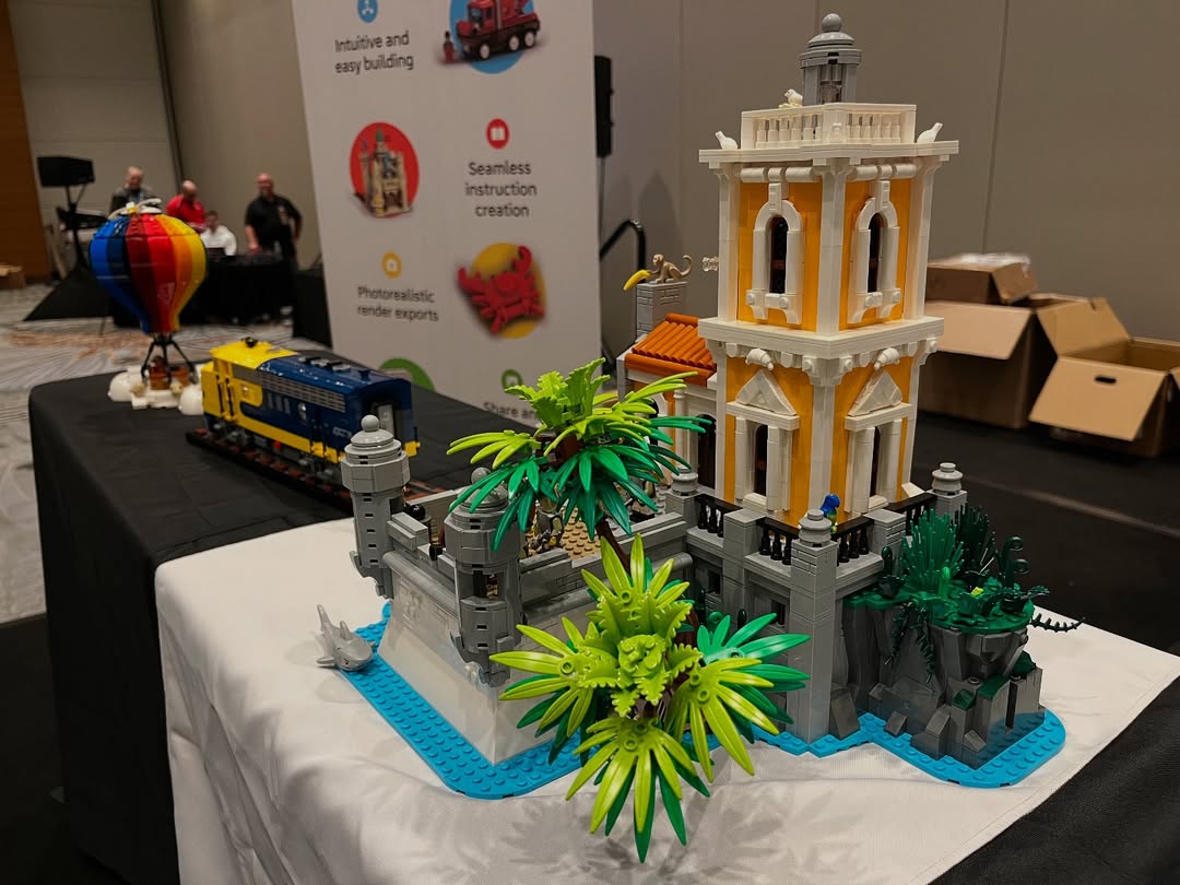 First look at BrickLink Series 8 LEGO sets in hand