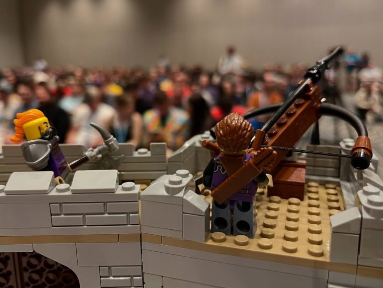 First look at BrickLink Series 8 LEGO sets in hand