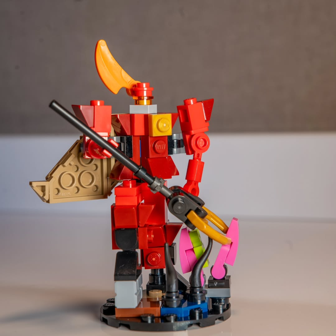 Build your own NINJAGO mini models from Brickworld Chicago