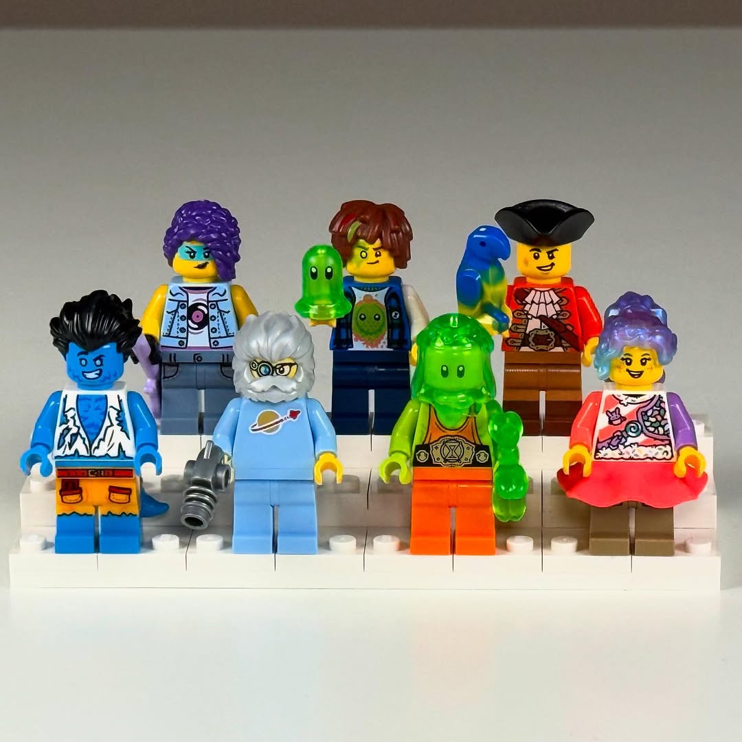 LEGO Build a Minifigure June 2025 adds Classic Space colour