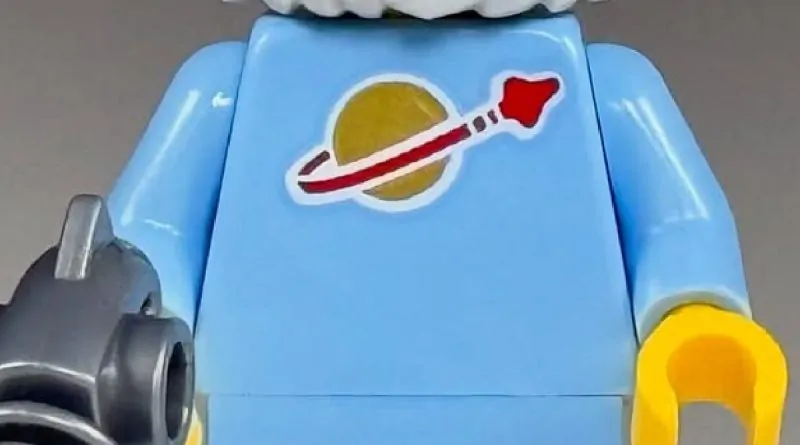 LEGO Build a Minifigure June 2025 adds Classic Space colour