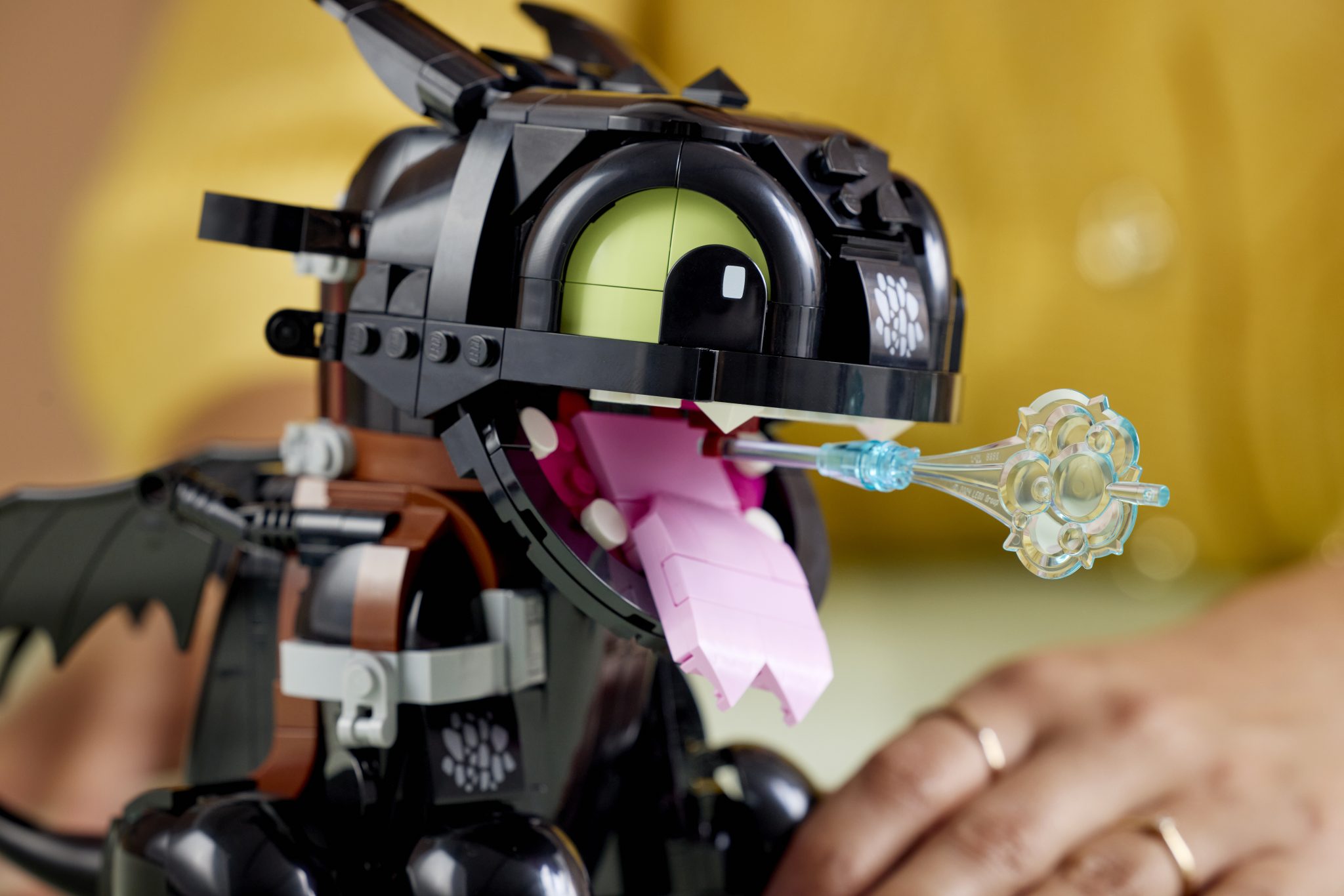 LEGO Toothless designed to build a ‘moment of connection’