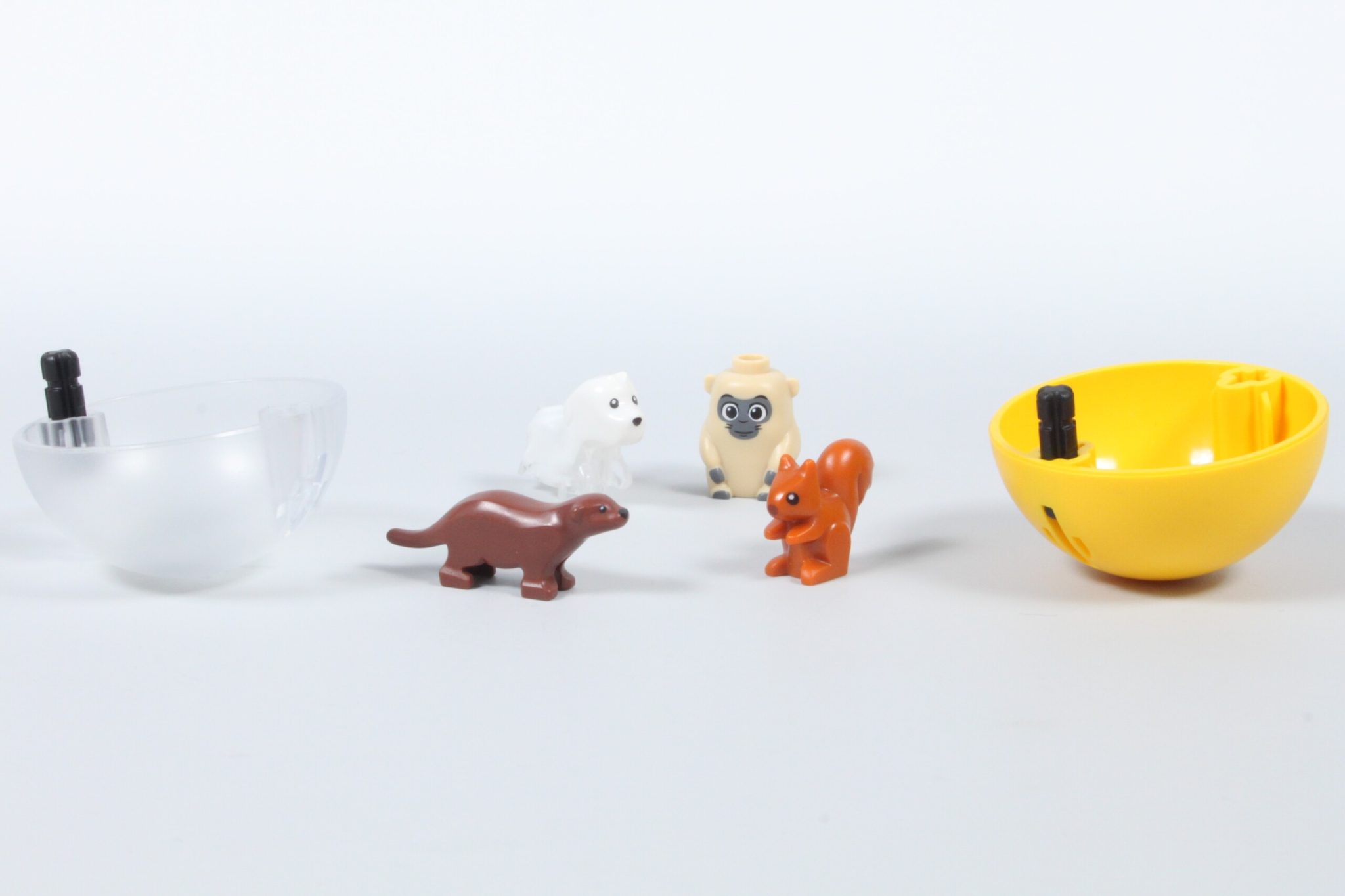 What else fits in the LEGO Ideas Vending Machine capsules?