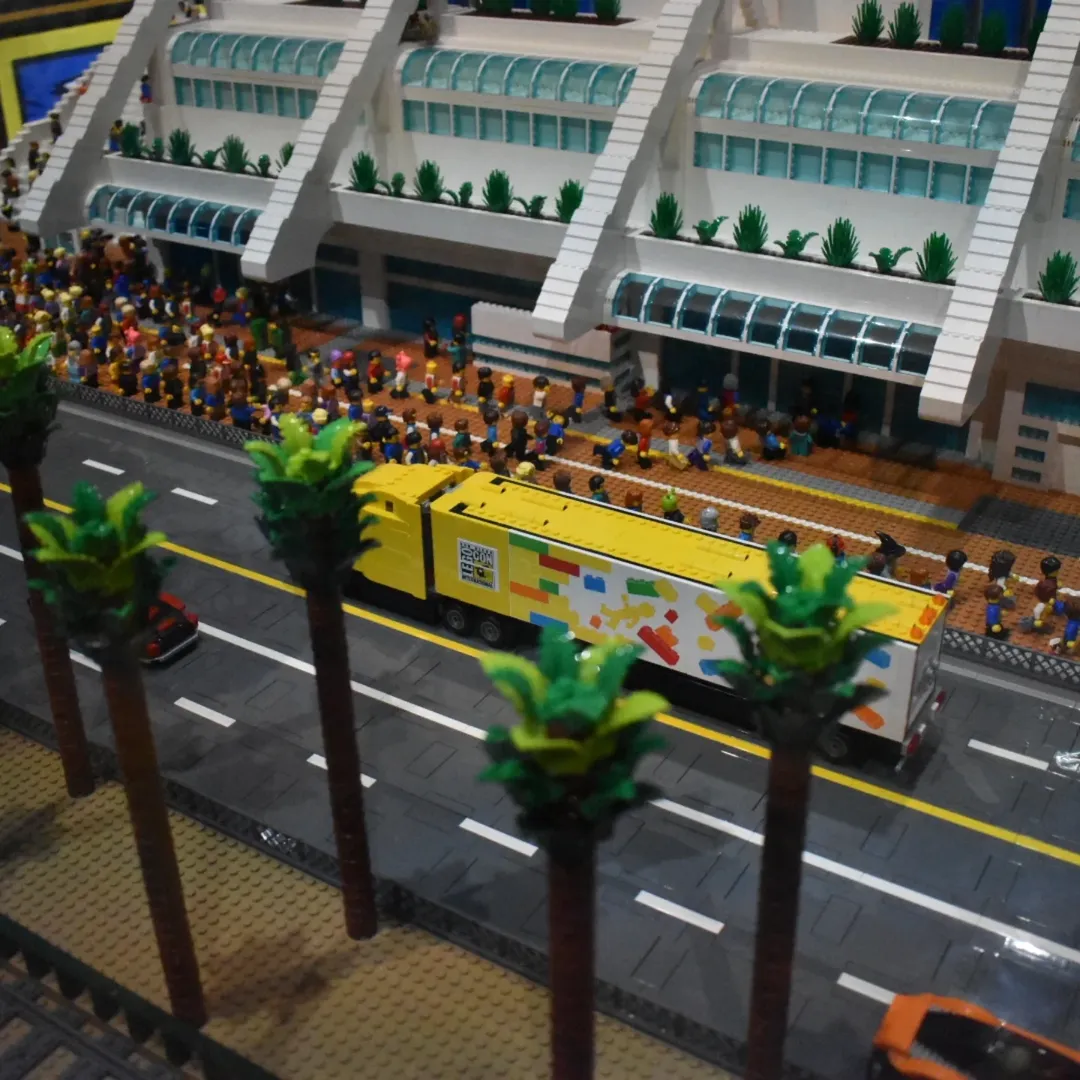 LEGO goes meta at SDCC 2025 with San Diego LEGO-Con